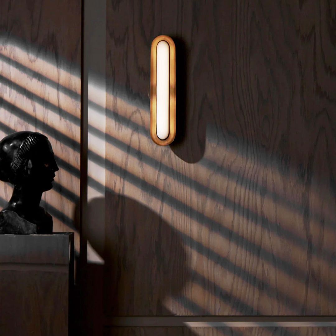 Renzo – Shadows and Patterns