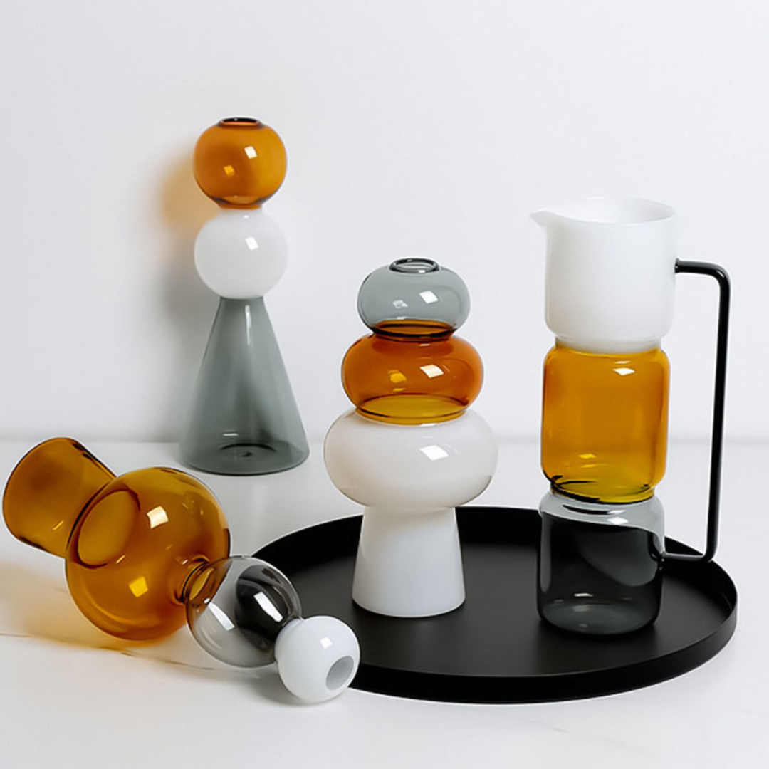 Three-color Vase – Shadows and Patterns