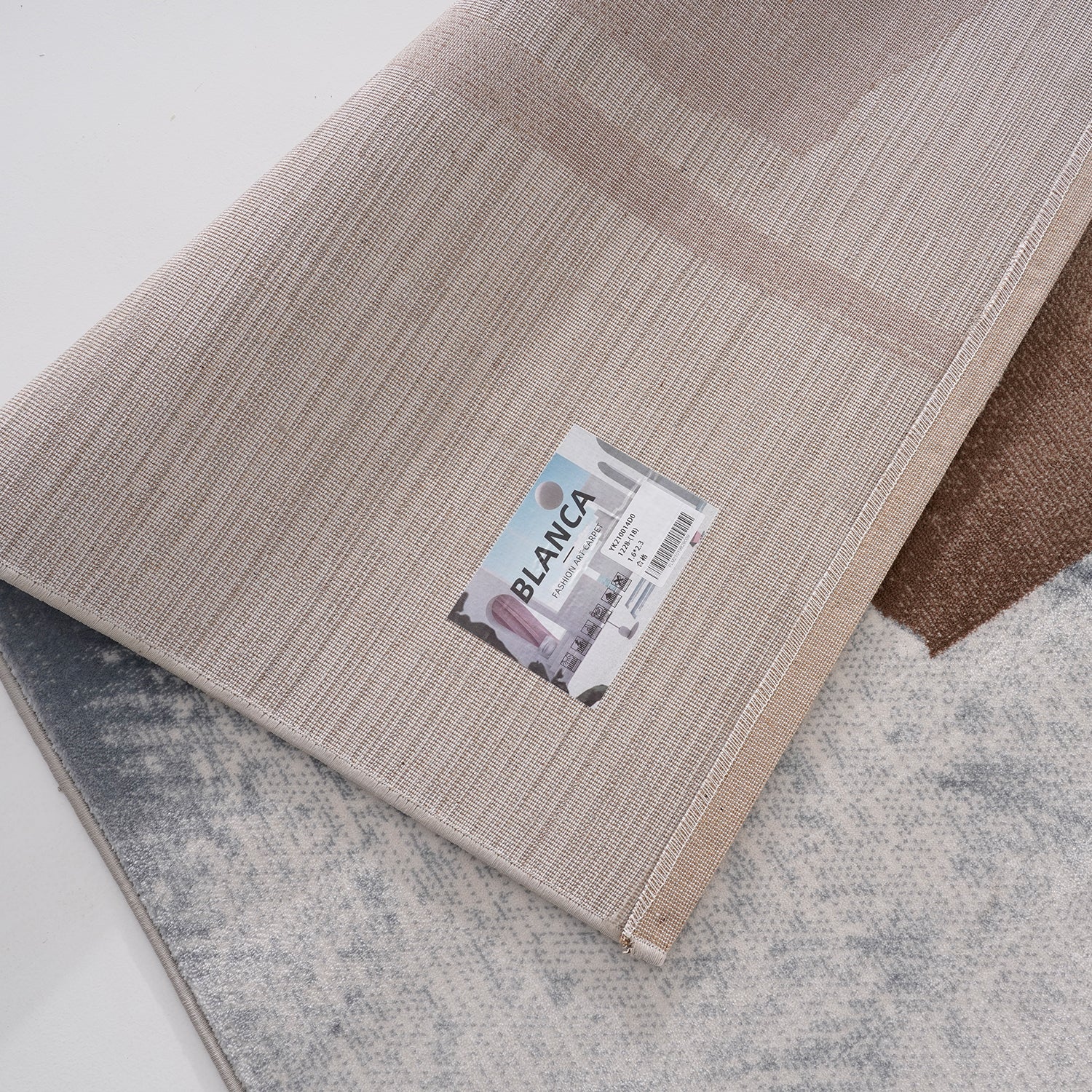 Travers 2 – Shadows and Patterns