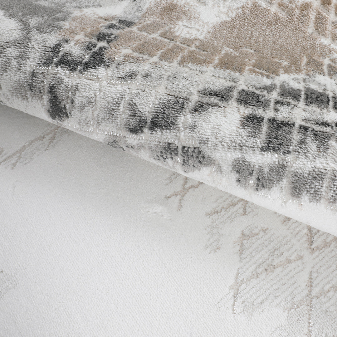 Aurand 1 – Shadows and Patterns