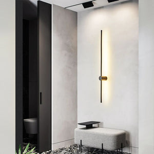 Jakob – Shadows and Patterns