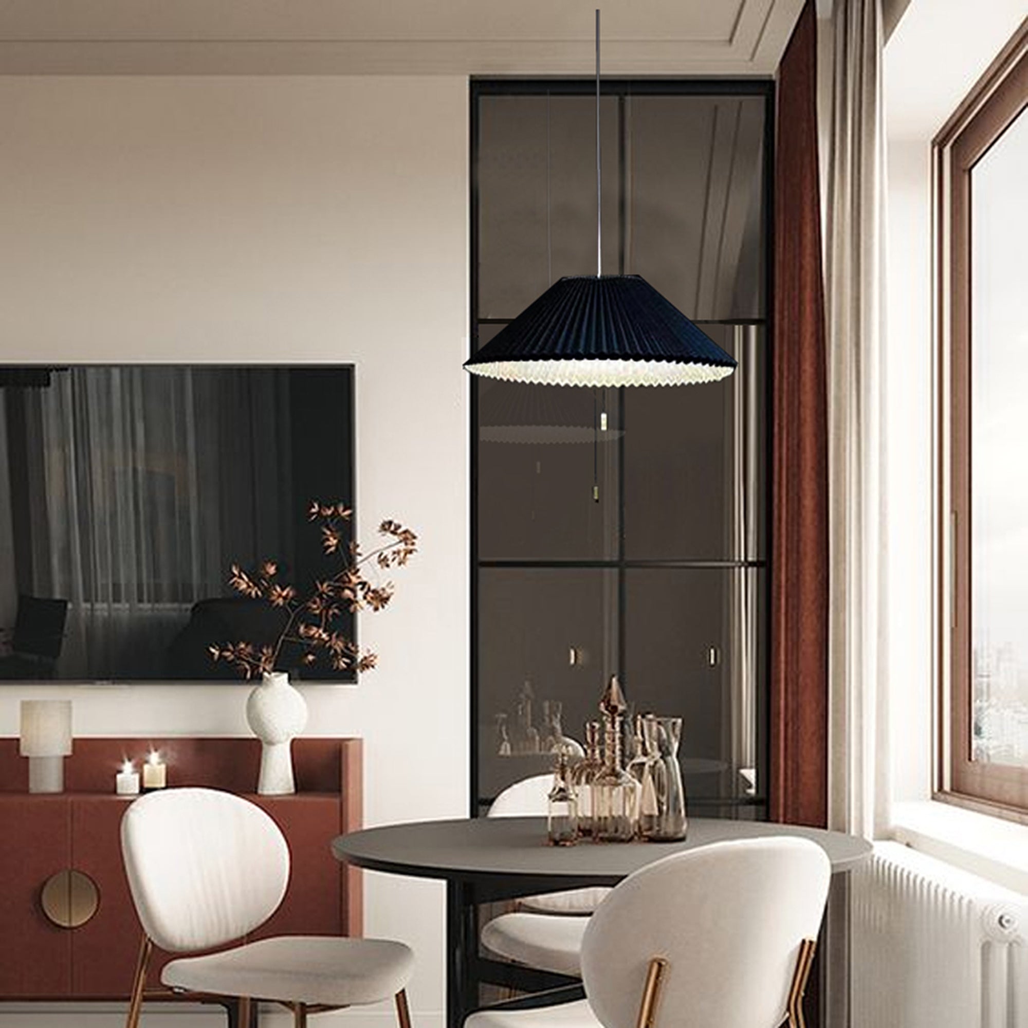 Sara – Shadows and Patterns